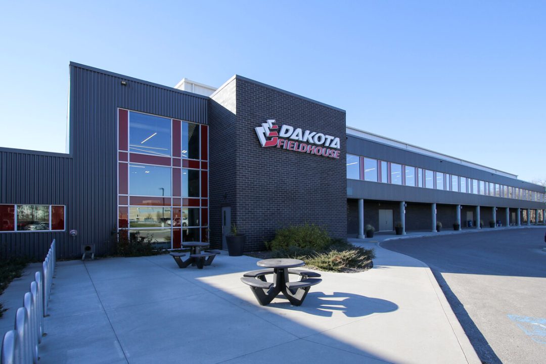 Dakota Community Centre Fieldhouse - Crosier Kilgour